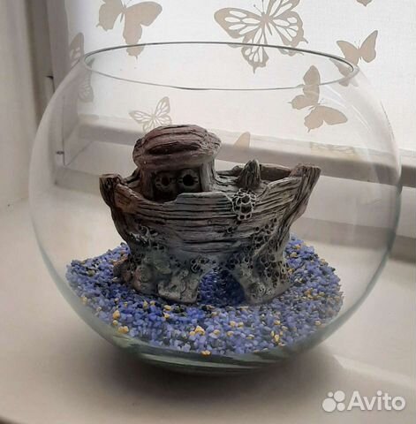 Аквариум с декором