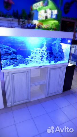 Аквариум на тумбе 330 литров